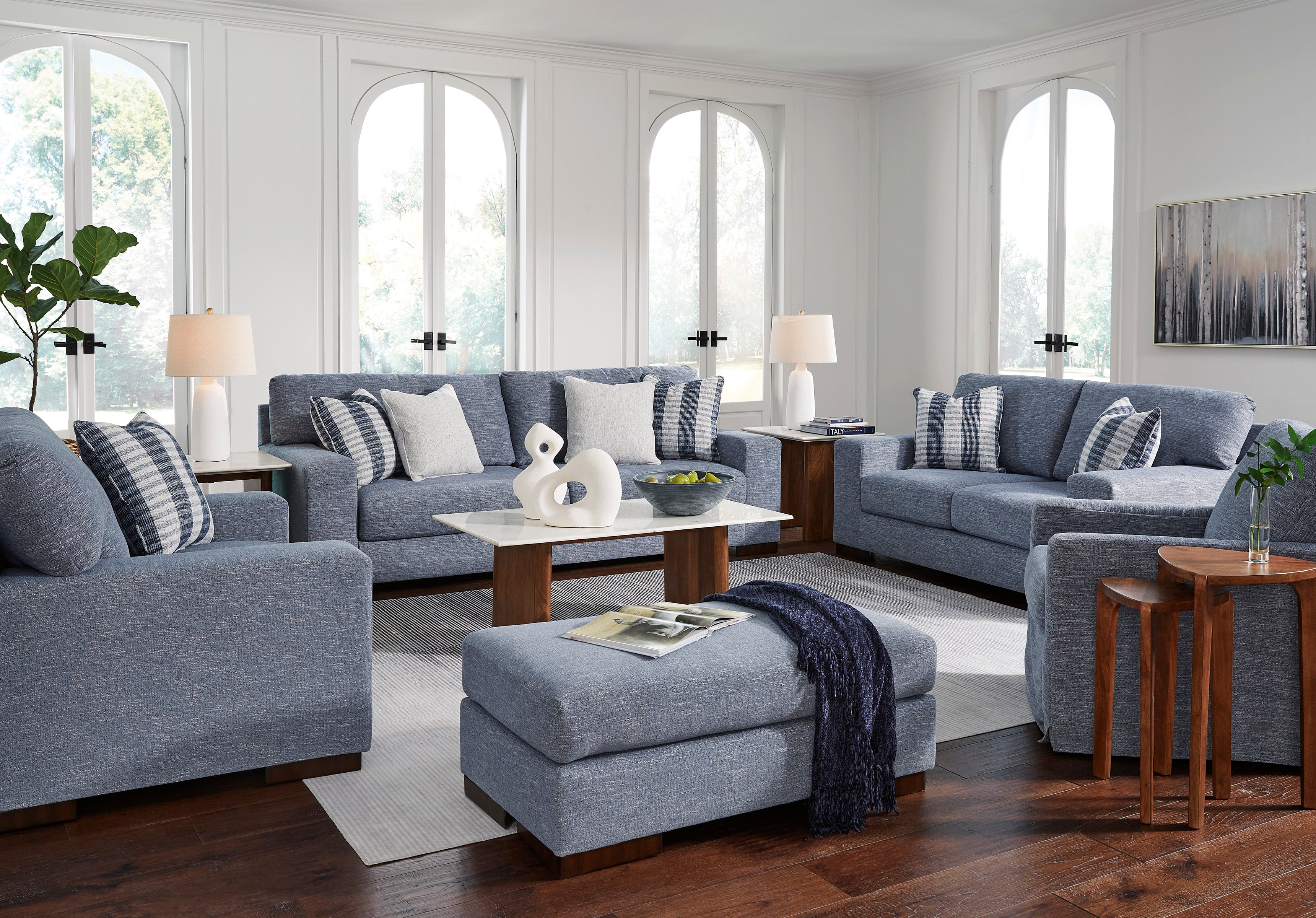 Belvoir Collection – Jess at Ashley Middletown